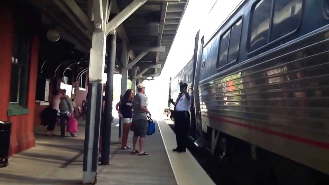 10/6/13 Amtrak at Manassas Station 12:05 pm - YouTube