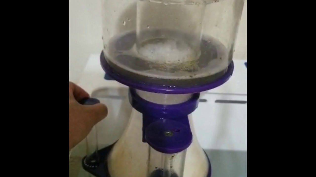 Upgrading sump in the 150g tank to a Icecap sump. - YouTube