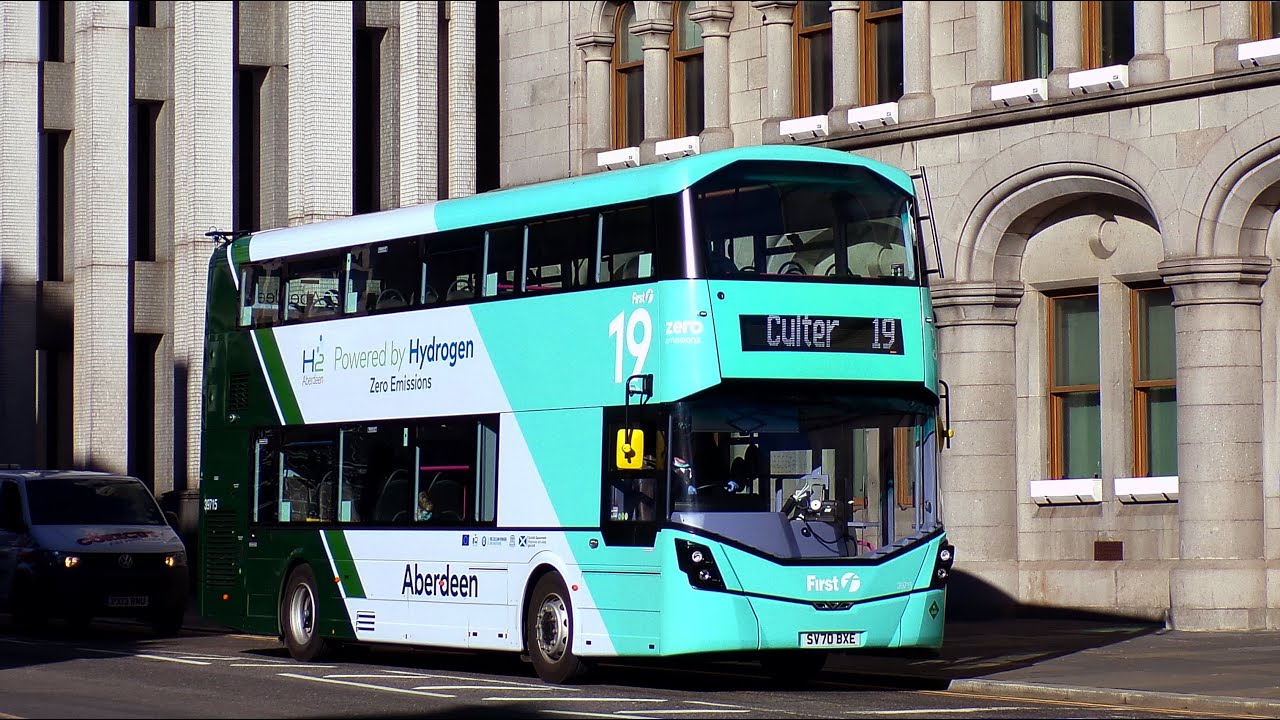 (Worlds First) Hydrogen-Powered Wright StreetDeck-FCEV HydroLiner ...