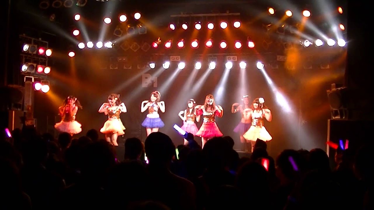 Q-dol福岡パフォーマンス - YouTube