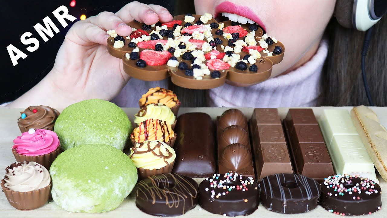 ASMR MATCHA VELVET MOCHI, DONUTS, KIT KAT & CUP CAKE PRALINES (EATING ...