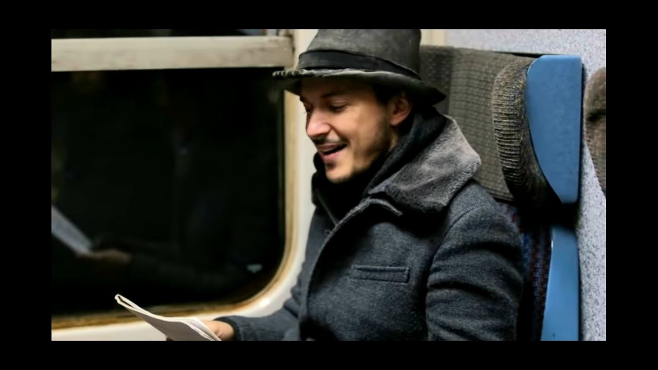 Otto Pascal - Mi-este dor de colindat [OFFICIAL VIDEO] - YouTube