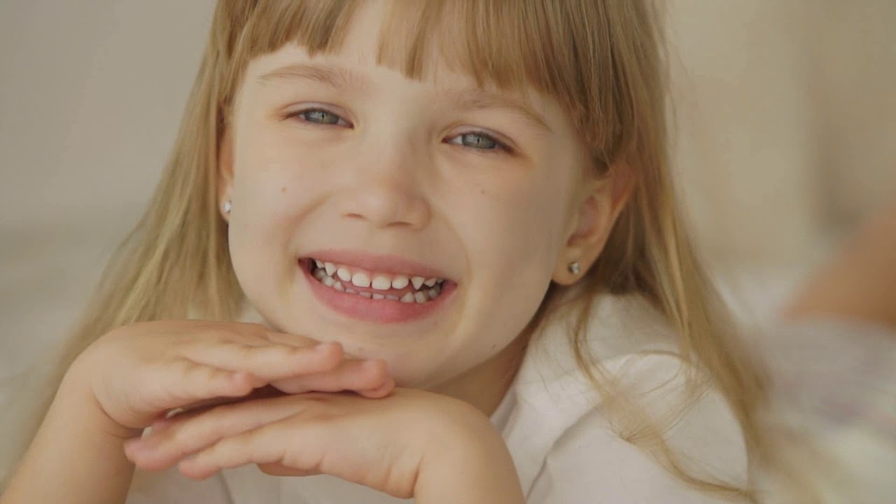 Sine Amplitude - Children's eyes - YouTube