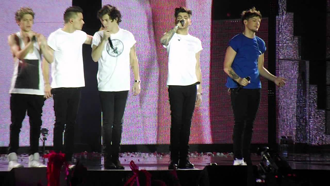 One Direction Live While We're Young Live (end) - YouTube