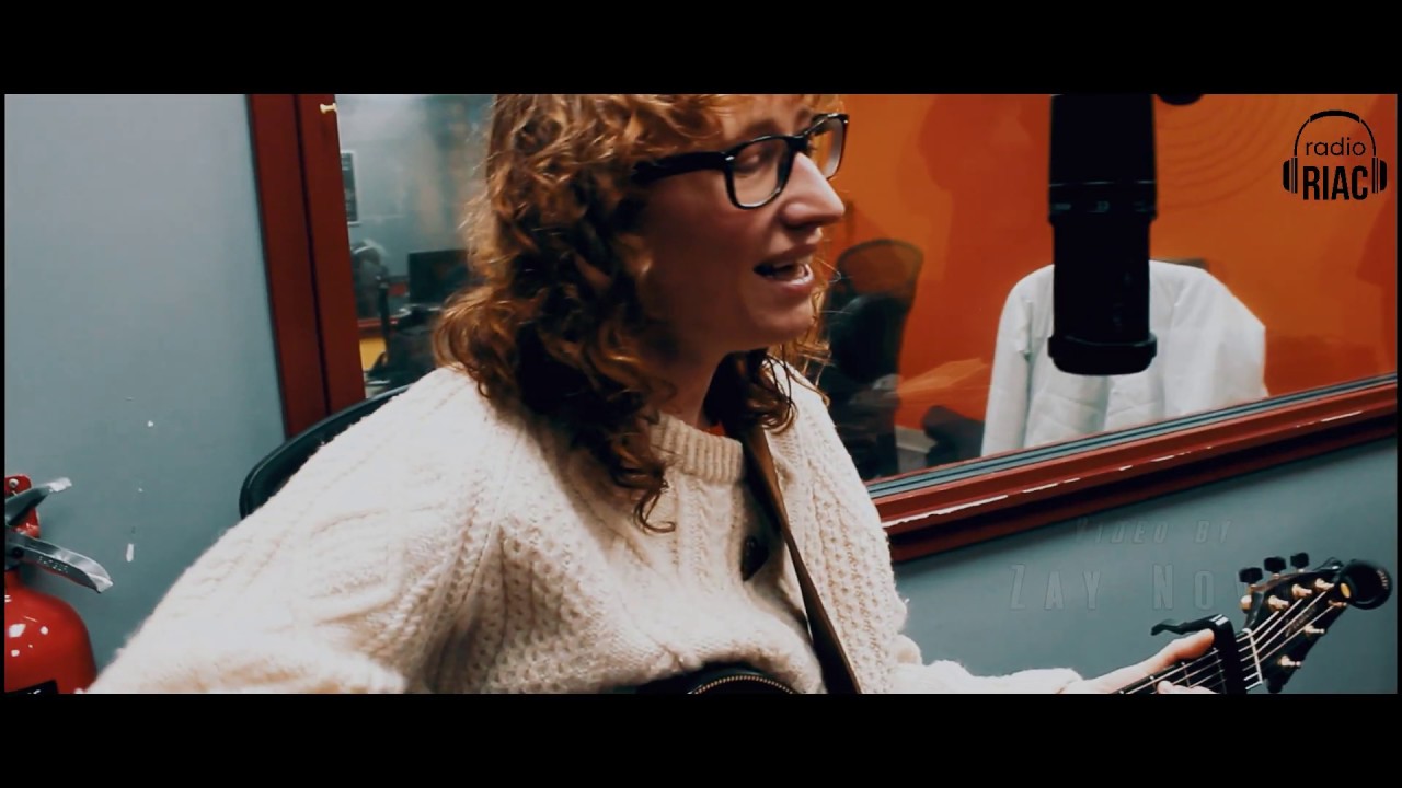 Kelly McMichael - Stepping Stone | Radio RIAC - YouTube