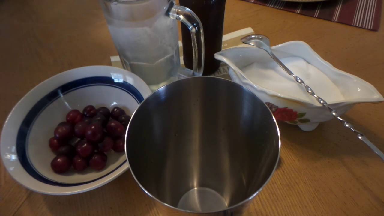 Viejon Beer Cherry ( Cerveza con Cerezas ) Coctel de Cerveza - YouTube