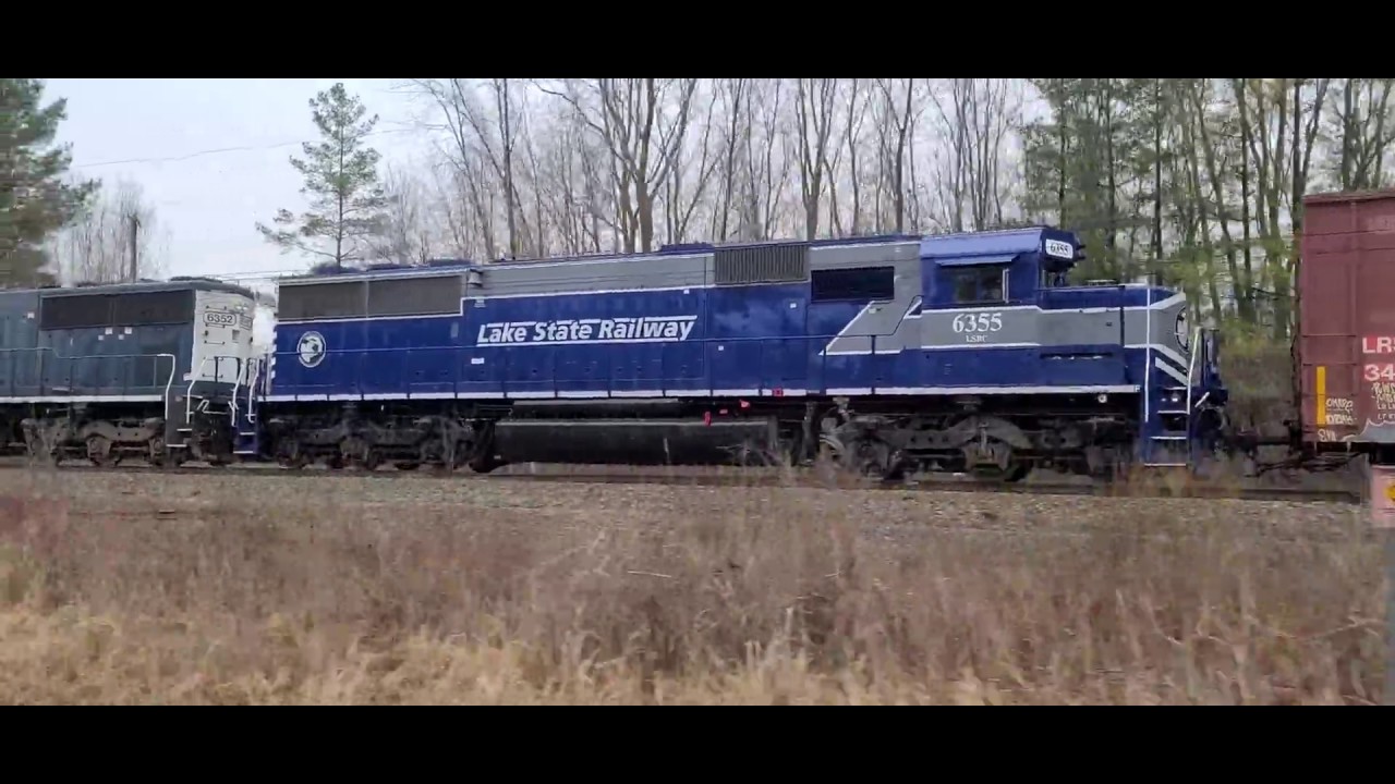 LSRC 6352 & LSRC 6355 Bridgeport, MI - YouTube
