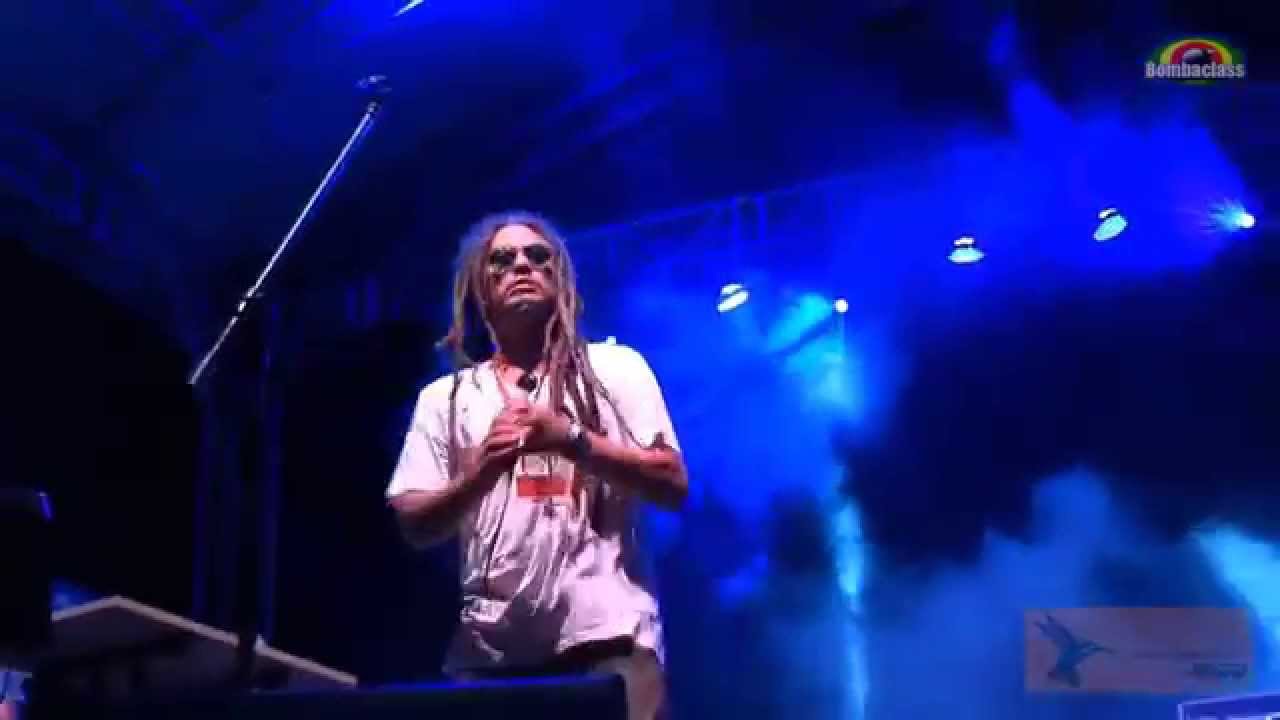 NZ Reggae - Cornerstone Roots - Is It Real (Live) - YouTube