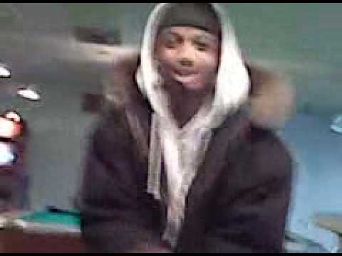 lil youngin at the bowling alley fooling - YouTube