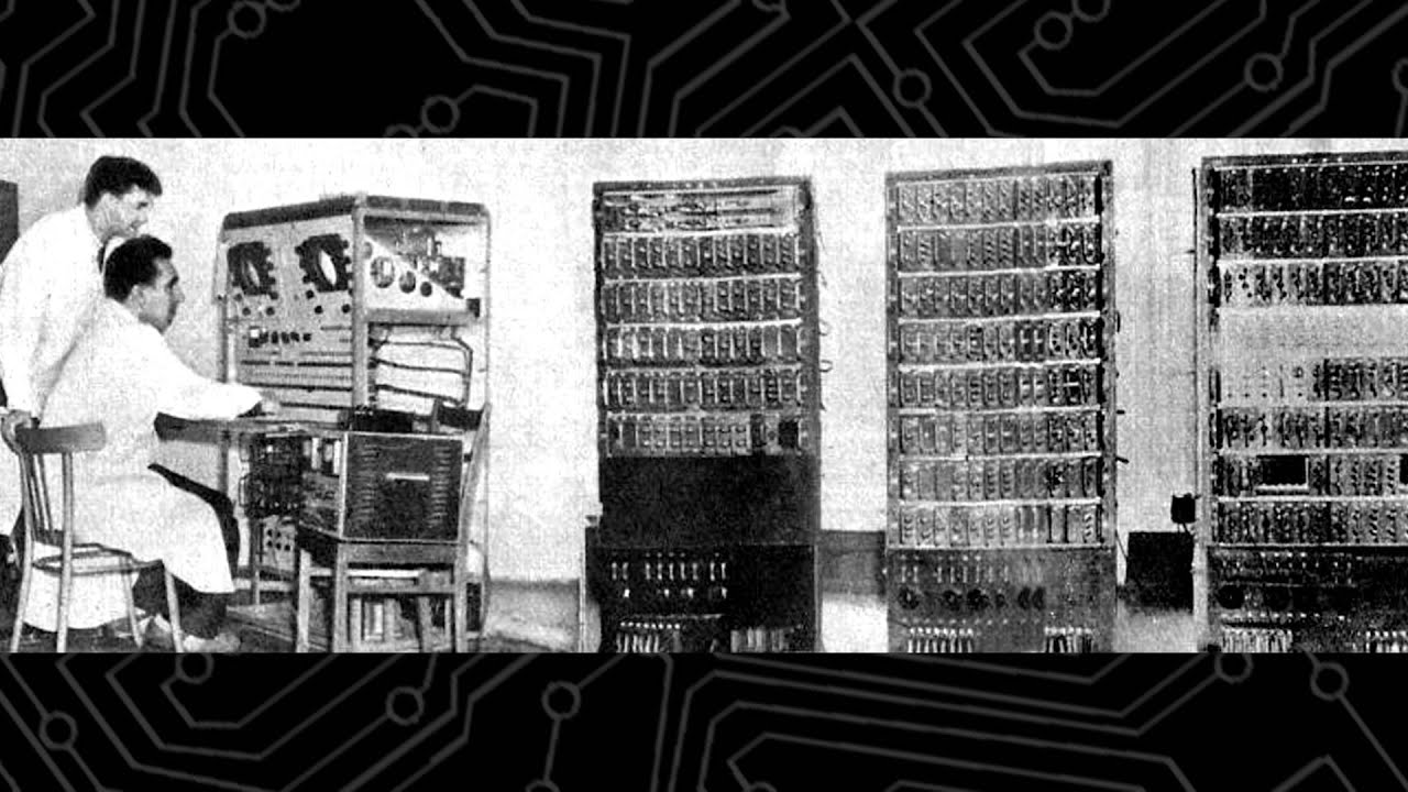 XYZ - Polskie komputery. Od pomysłu do przemysłu. Część 1 - YouTube