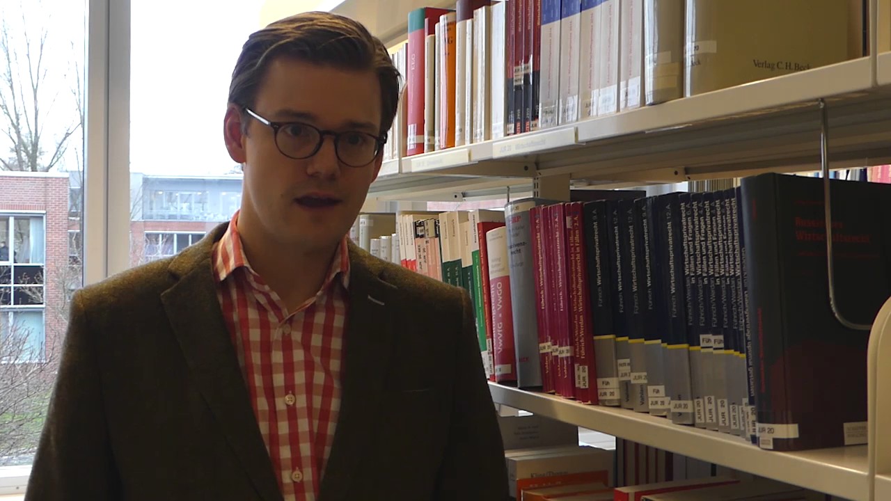 Prof. Dr. Daniel Graewe über den Beginn des "Schlecker"-Prozesses - YouTube