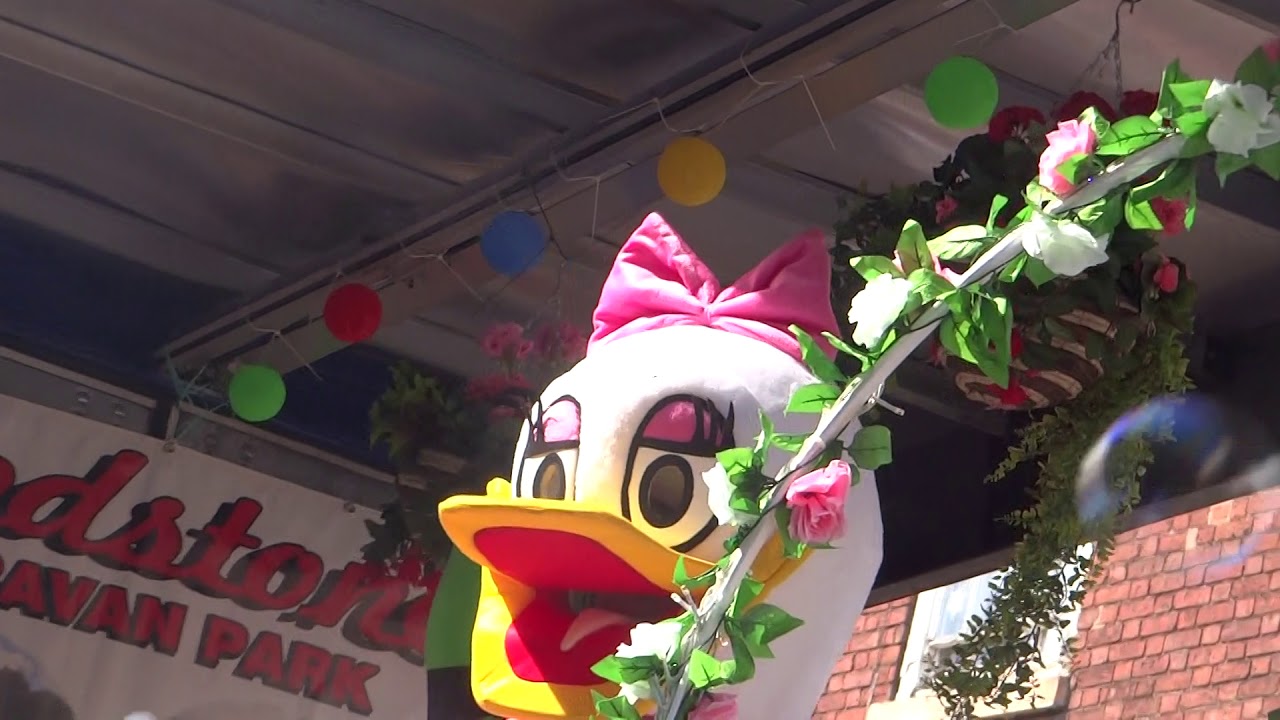 Stourport carnival 2017 - YouTube