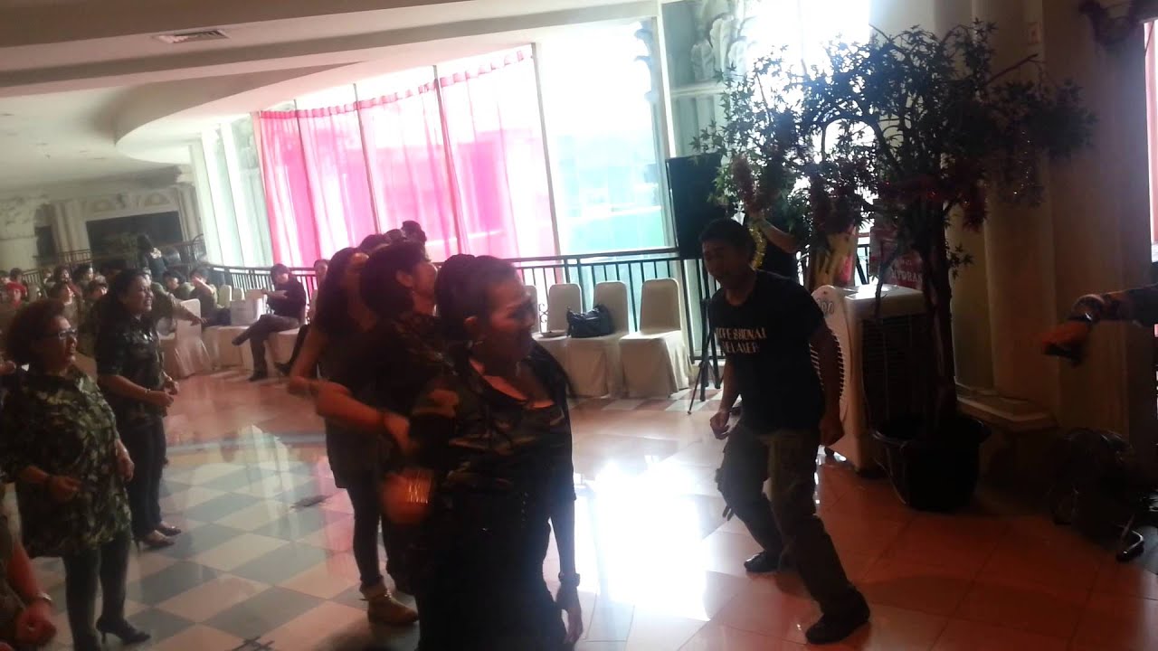 Joget Caesar - YouTube