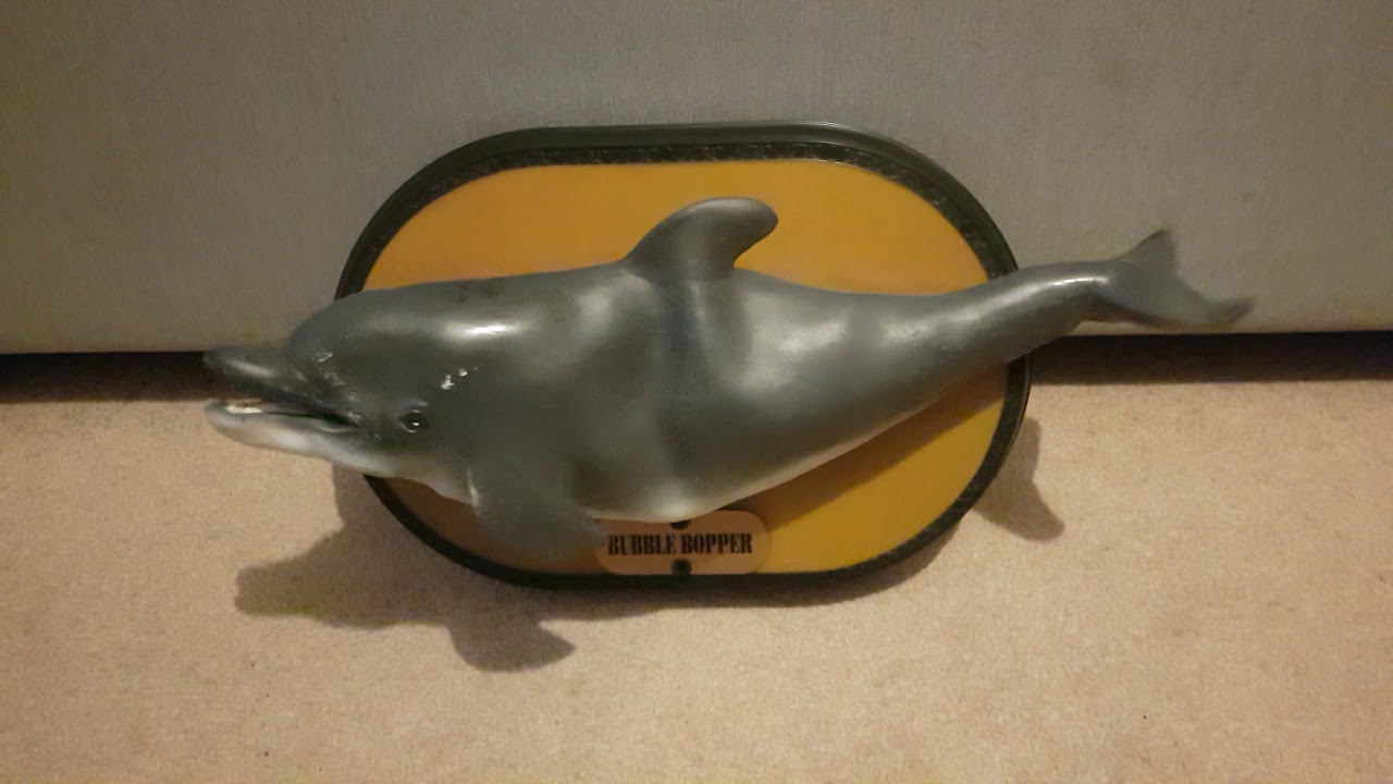 Bubble Bopper singing dolphin fish - YouTube