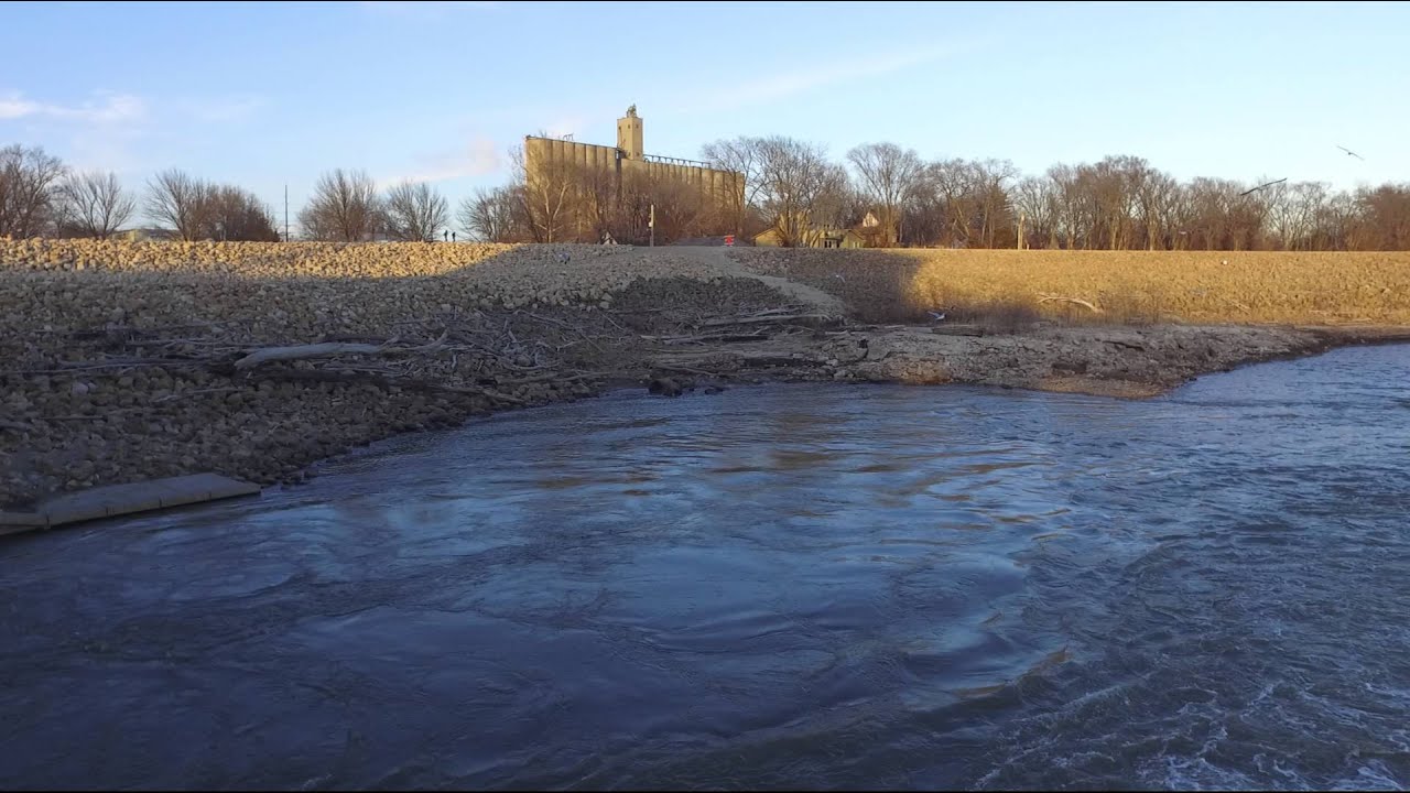 2016 02 07 Lawrence Kansas River Levee Hydroelectric plant flyover ...