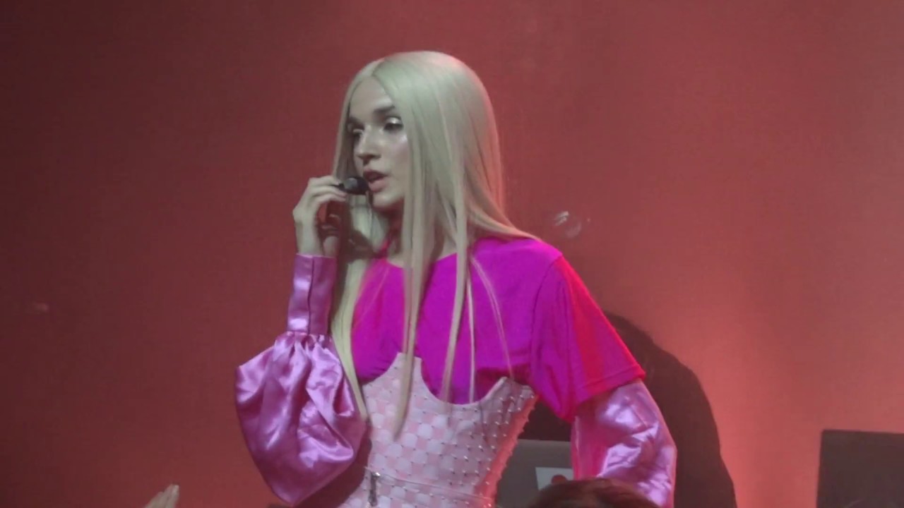 Poppy - Low Life & Money (Am I A Girl Tour, Brussels - Le Botanique ...