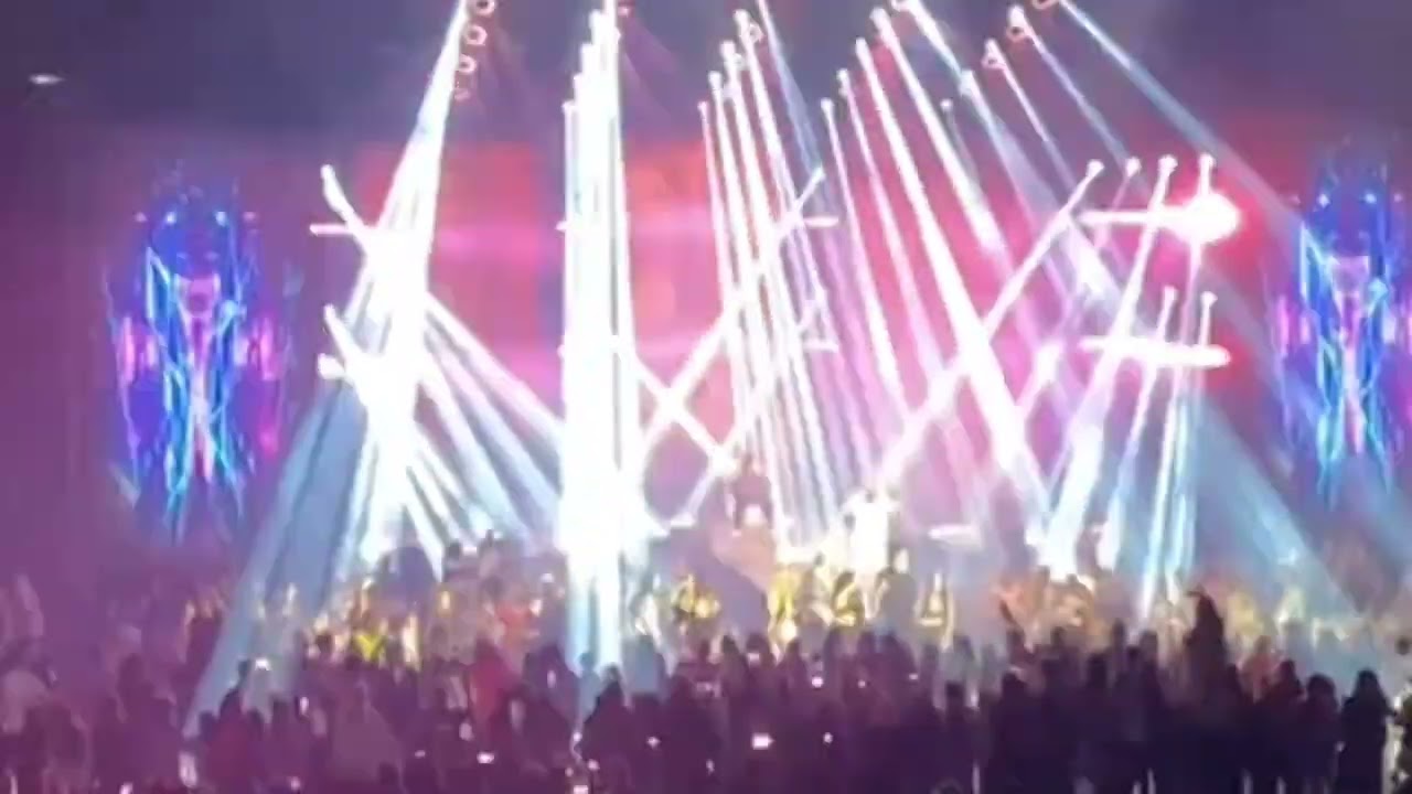 Natsu World || Euforia (Koncert 25.09.22) - YouTube