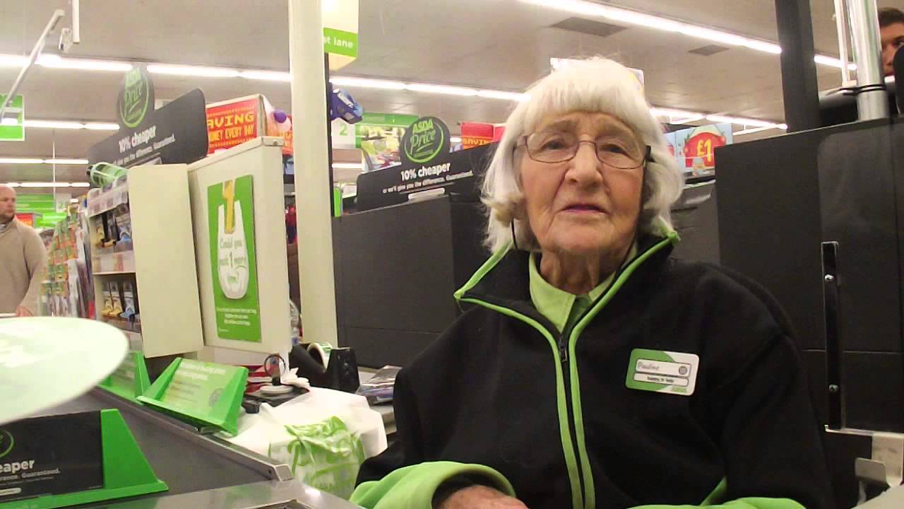 Asda worker, 88, returns after retirement - YouTube