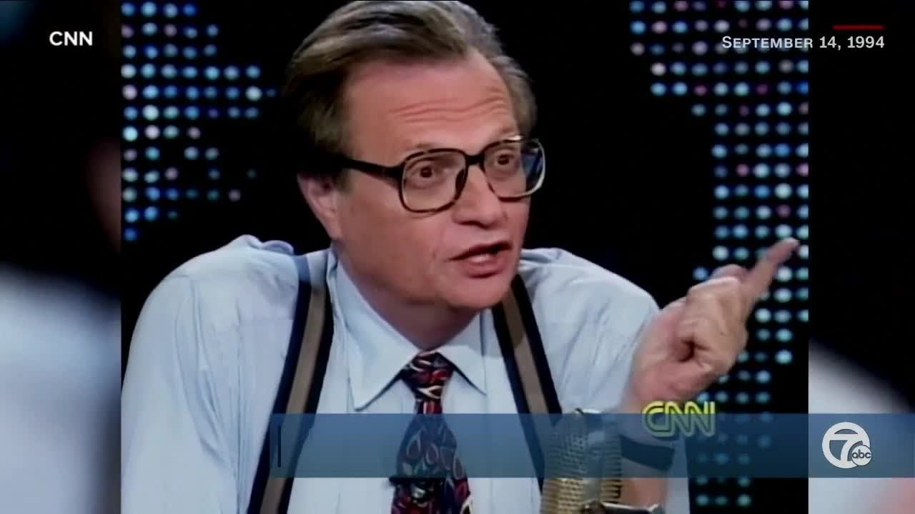 Remembering broadcasting legend Larry King - YouTube