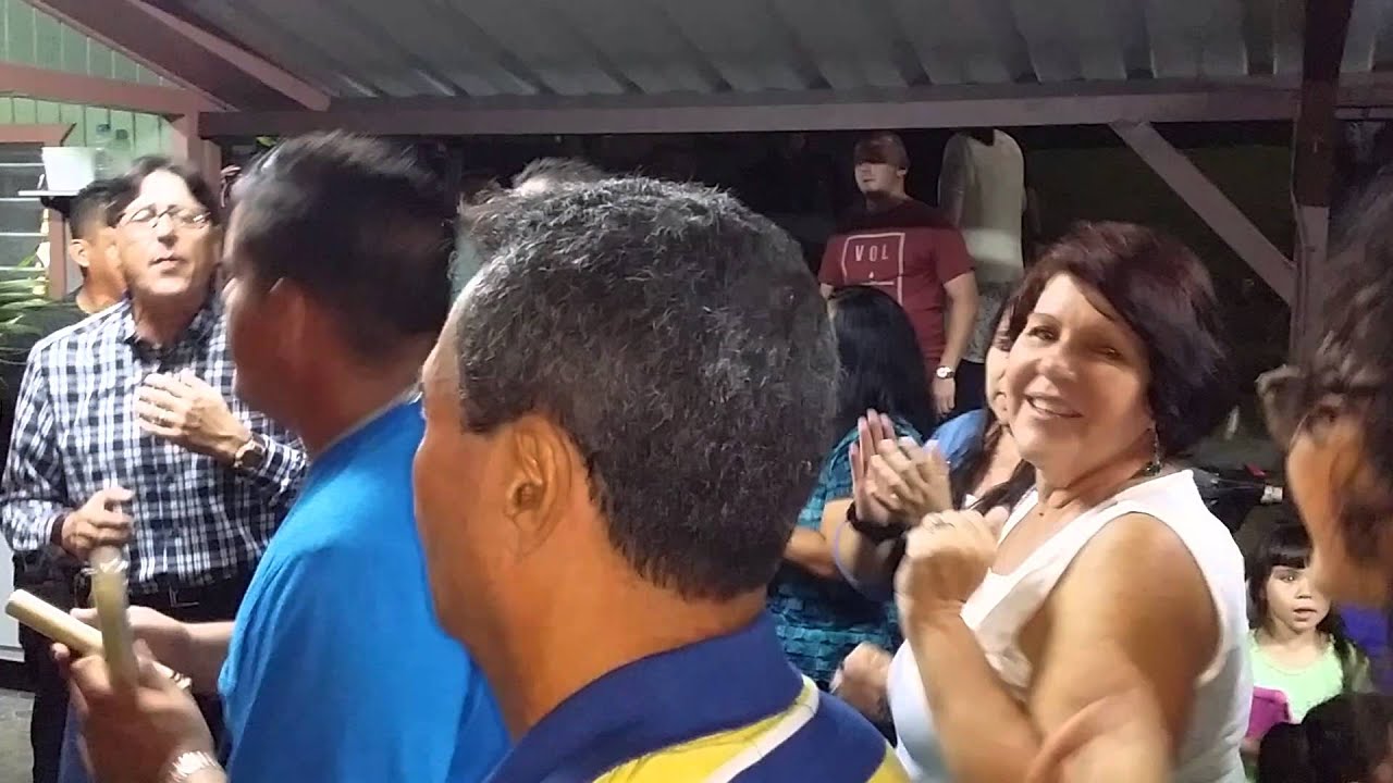 Velorio de reyes 2016 familia Diaz Moca.P.R (2) - YouTube