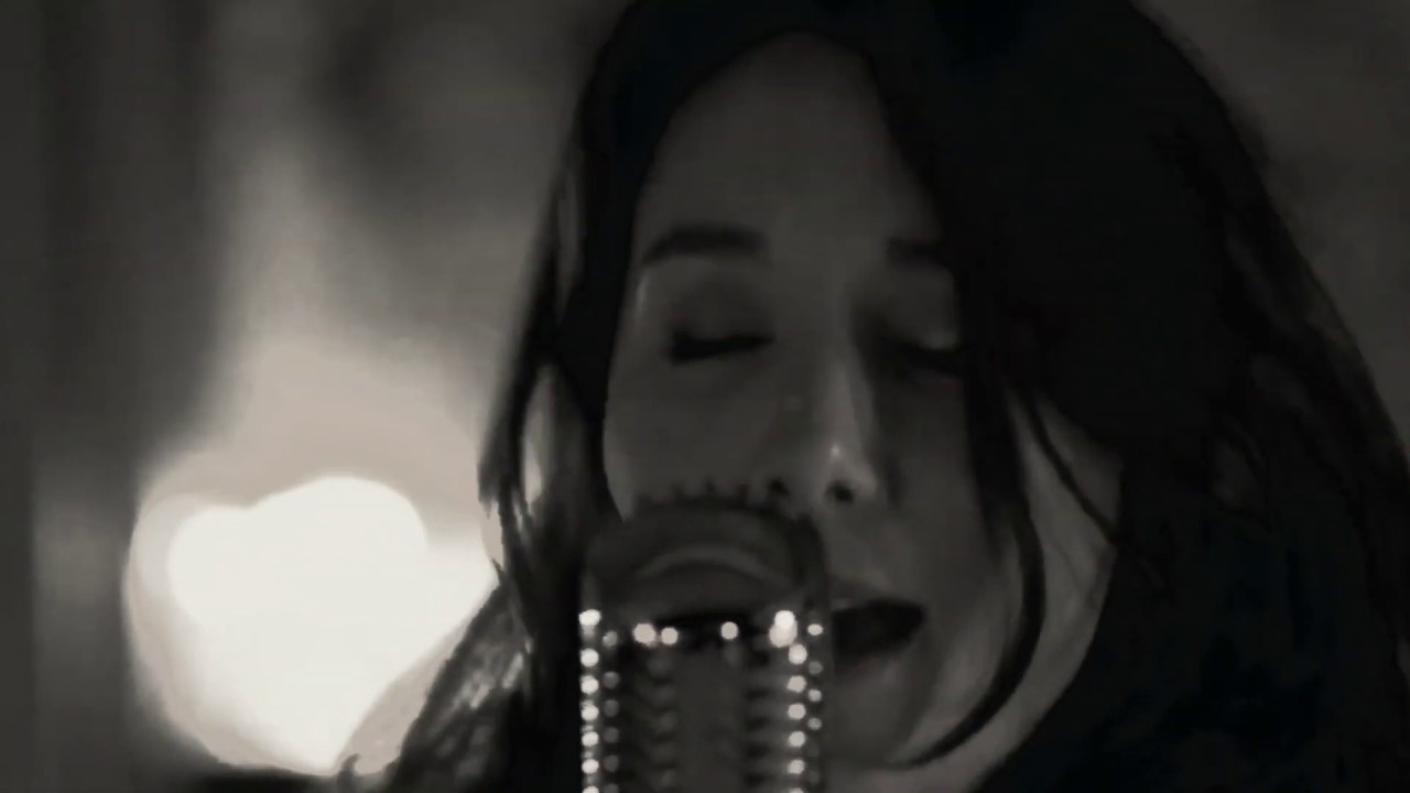 That day (clip live) Ella de Loria - YouTube