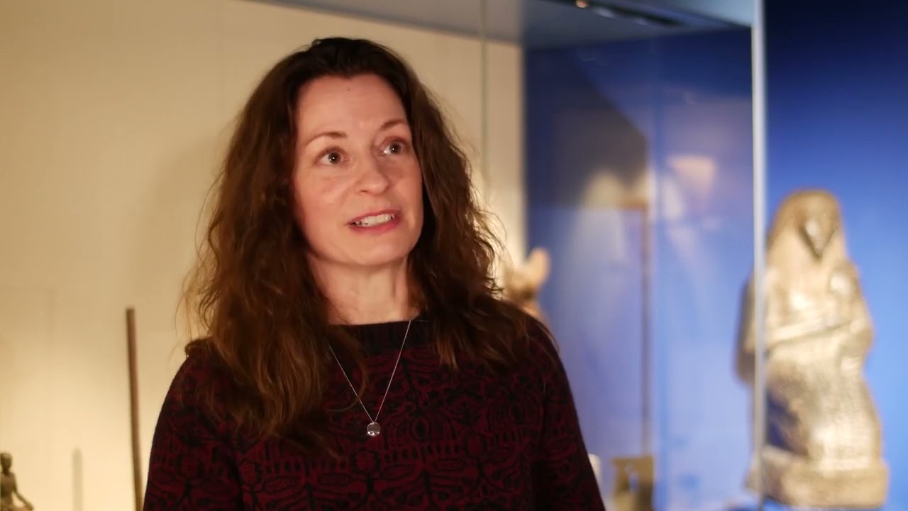 Tutankhamun and the after-life of photographs - YouTube