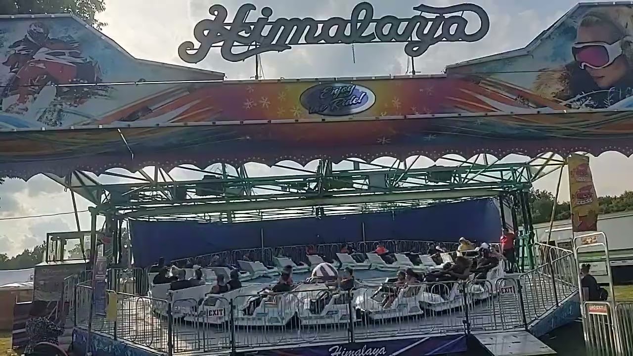 COUNTY FAIR // HIMALAYA RIDE - YouTube