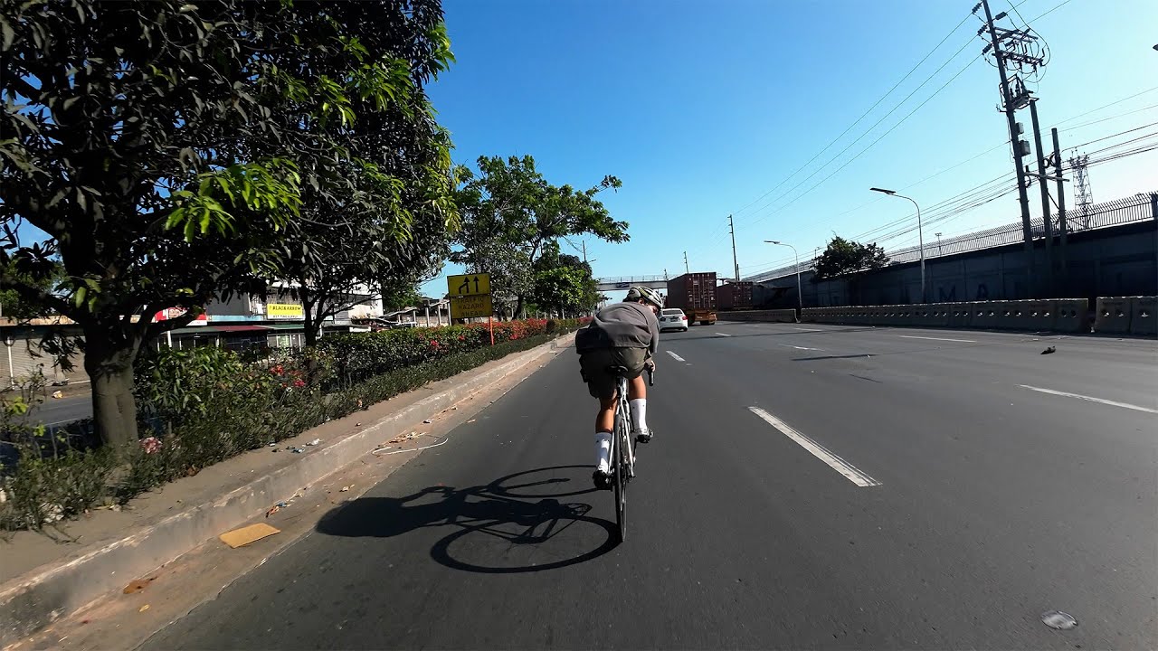 Fixed Gear C4-MOA-BGC Ride w/ Jonard - YouTube