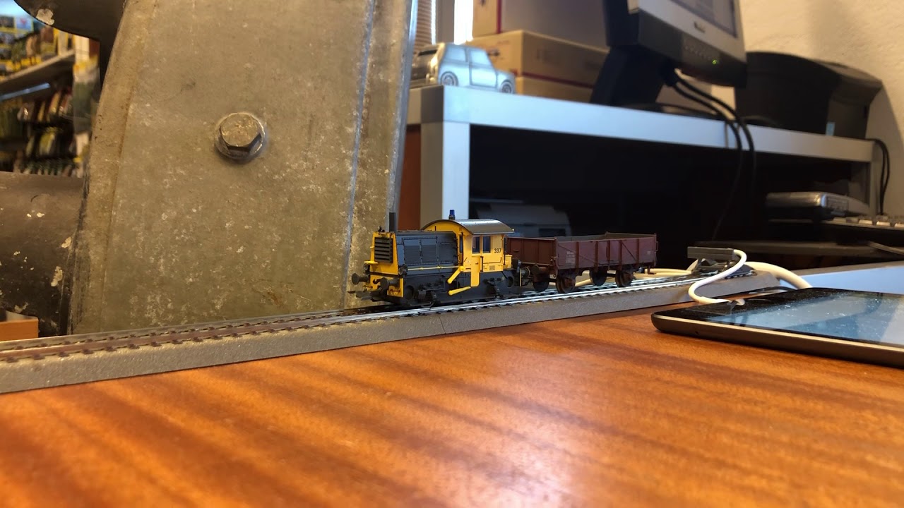 Roco 72012 skiftelokomotiv - YouTube