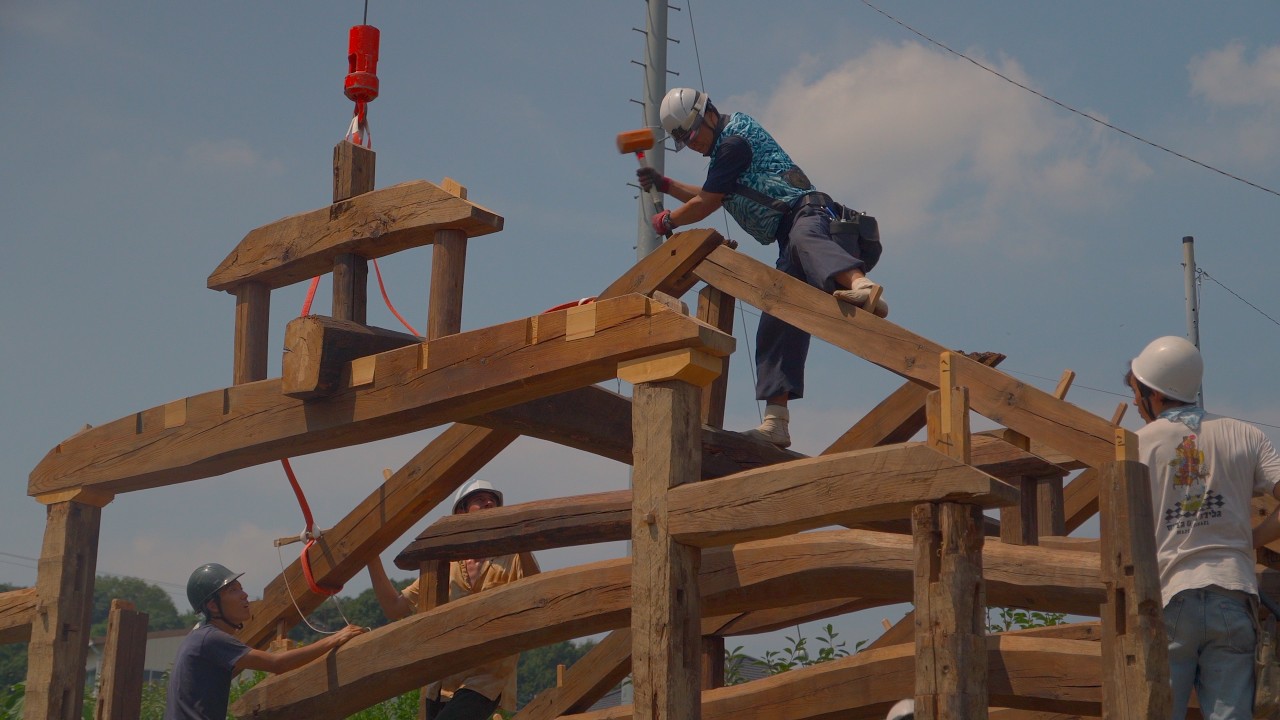 Reassembling a 100 Years Old Japanese Joinery Timber Frame - YouTube