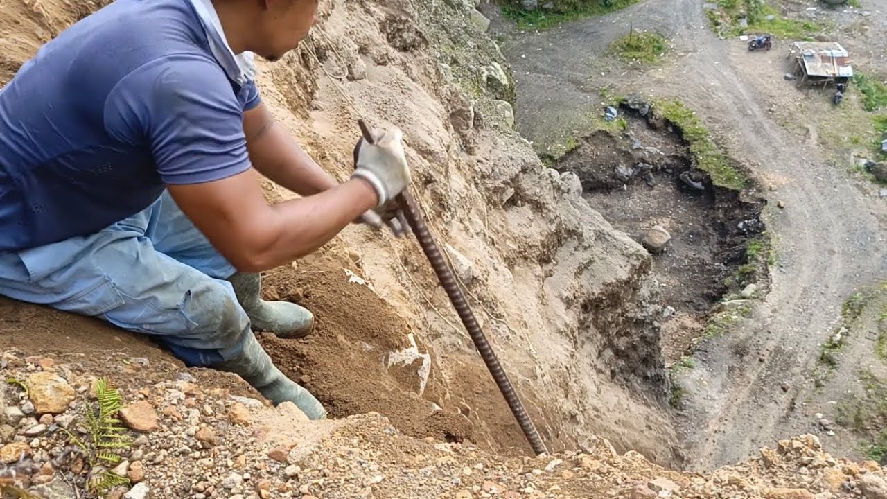 strong miner who never gives up mining sand and dropping massive rock ...