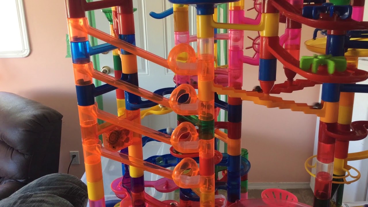 Marble Run Closeup #5 (Satisfying Loop de Loops in Action) - YouTube