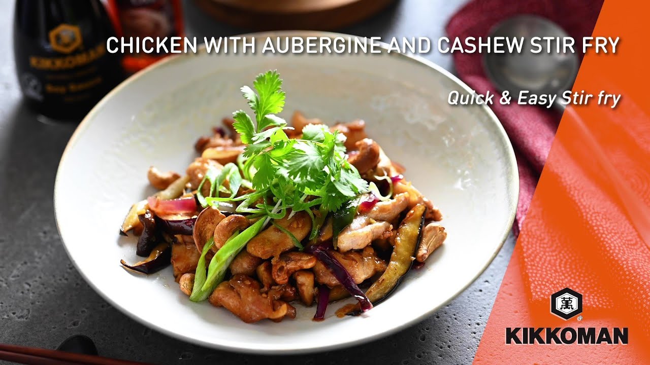 KIKKOMAN Chicken with aubergine and cashew stir fry - YouTube