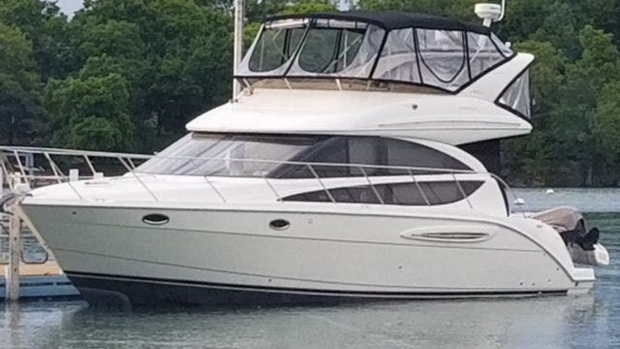 2008 Meridian 391 Sedan Bridge Yacht Tour SkipperBud's - YouTube