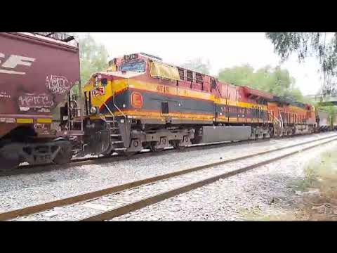 CBJZCX 🚂🏭🌽 BNSF FXE KCSM trabajondo juntas 🚂🚂🚂 BNSF 5939 FXE 4556 remotas BNSF 7973 KCSM 4719🚂🚂 ...