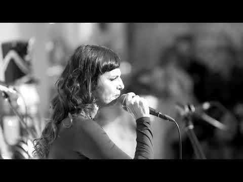 Αν είναι η αγάπη αμαρτία - Άννα Μελίτη