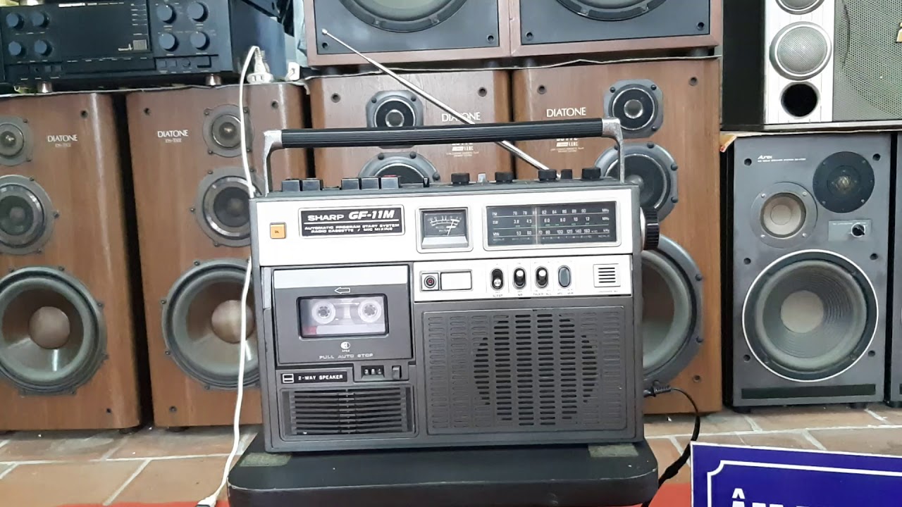 Hoài cổ Radio Cassette SHARP GF-11M tiếp tục cập bến. LH: 0914365872-0965502615 - YouTube