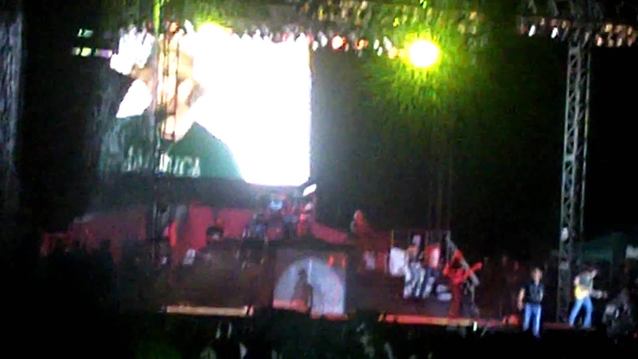 Toby Keith - A Little Less Talk and A Lot More Action (Live at Country ...