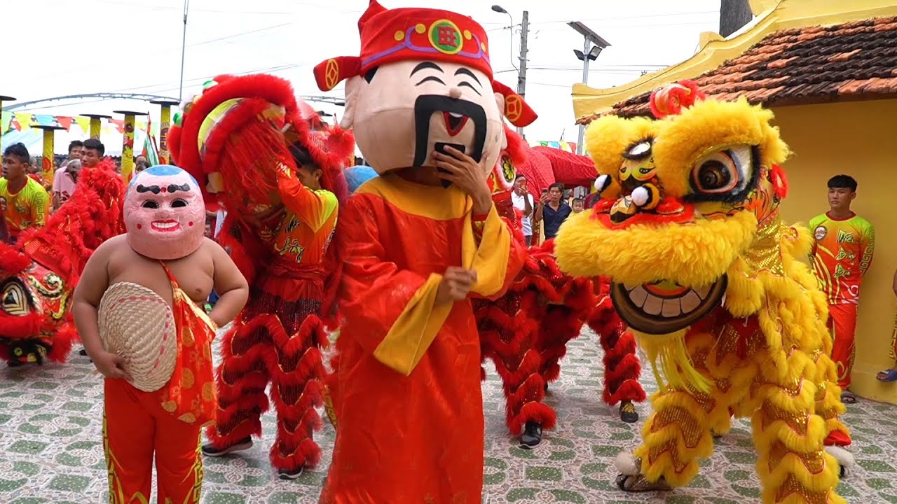 Múa Lân 2021 Ông Địa Múa Lân Cực Vui / LSR Miếu Bảy Bà / Tứ Quý Lân ...