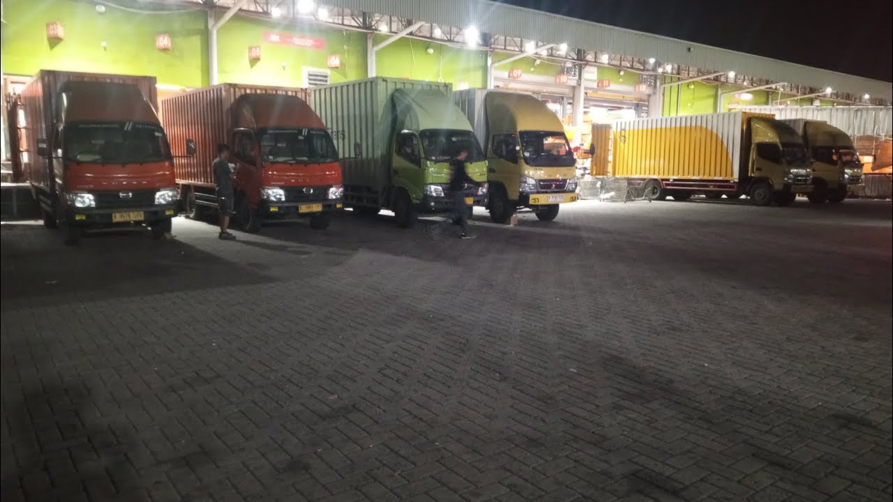 GUDANG SHOPEE DAN JNT SUNTER DC DUNEX - YouTube