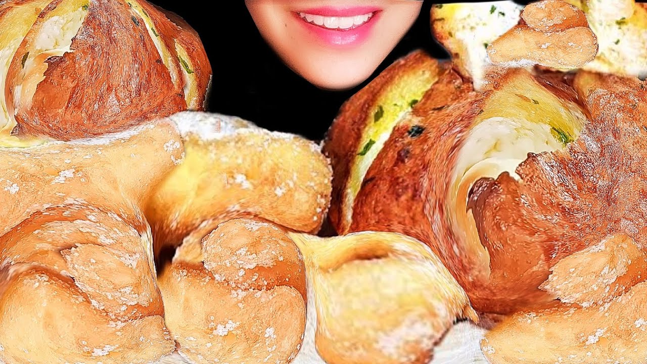 ASMR Eating Garlic bread + Twisted bread stick #asmreating #mukbang #garlicbread #asmr - YouTube