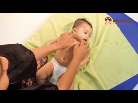 Simple daily baby massage - mom n jo