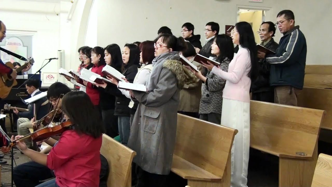 201101162 Than Lua Mien - Ca đoàn Chân Phước Gioan Phaolo II - YouTube