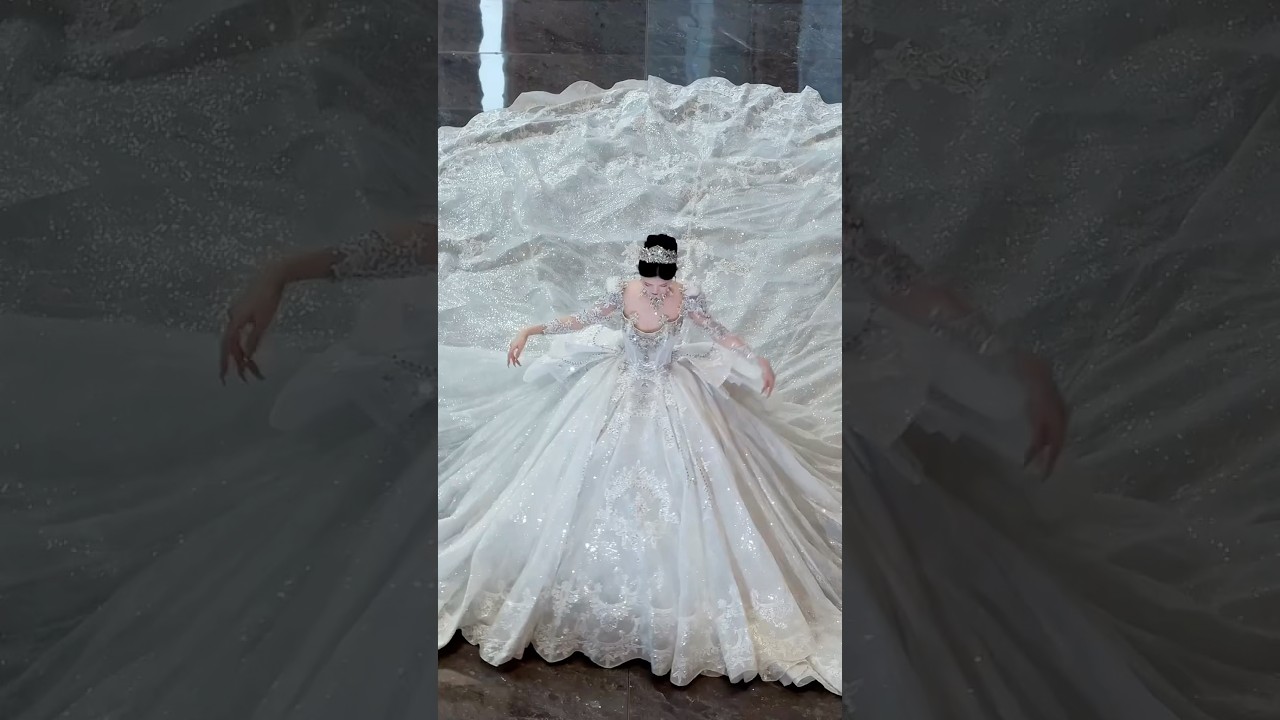 Wedding dress - YouTube