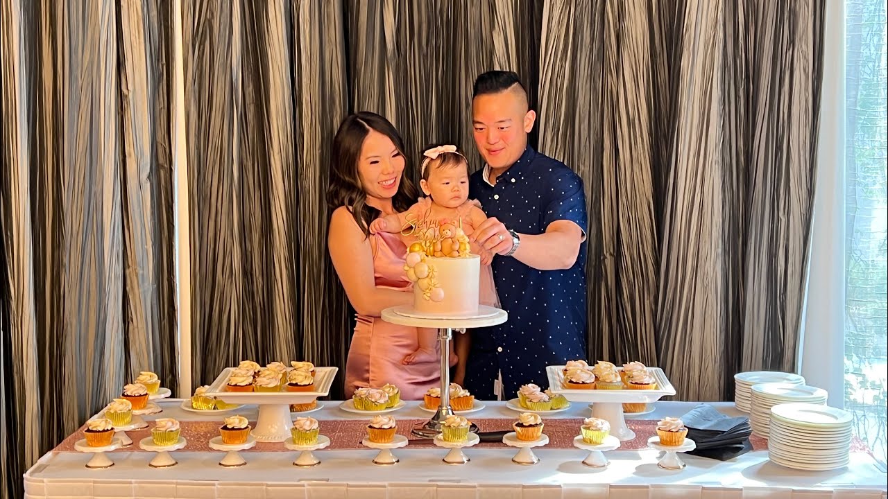 Sophie’s Bday and More! (S8E27) - Senpai’s Weekly - YouTube