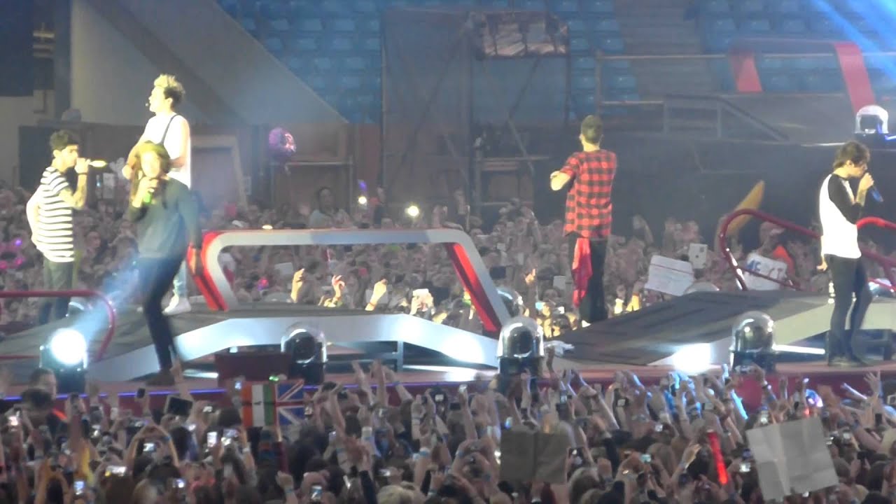 One Direction - Dont Forget Where You Belong, Manchester 30/5/14 - YouTube