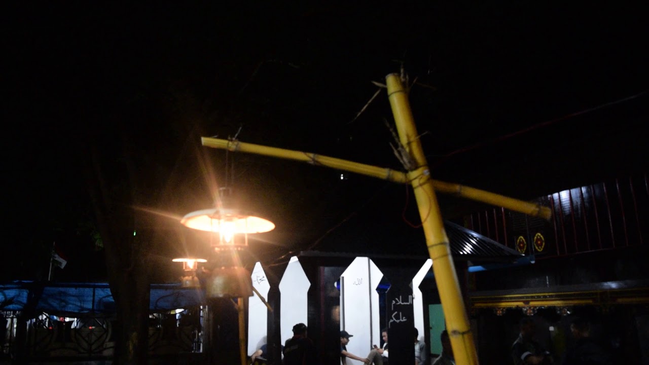 Lampu Tradisional di Stand Aceh Besar Pada PKA - YouTube