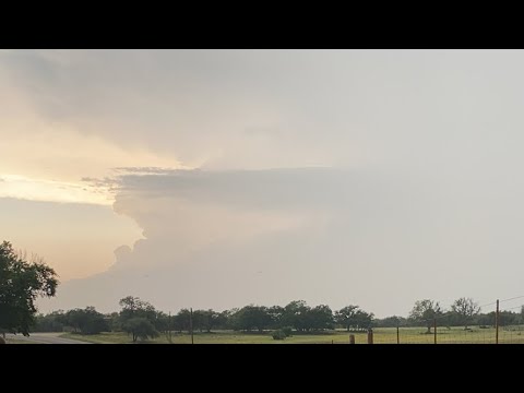 Left moving supercell! Storm chase 5-5-23 - YouTube