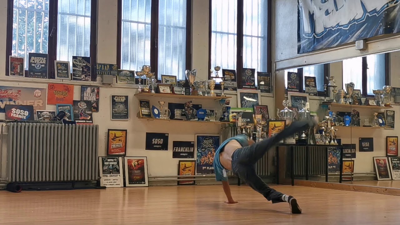 Training One hand airflare 24/10/19 - YouTube