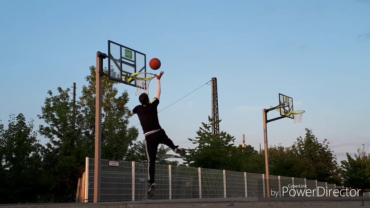 Basketball - Freestyle Dunking Workout - YouTube